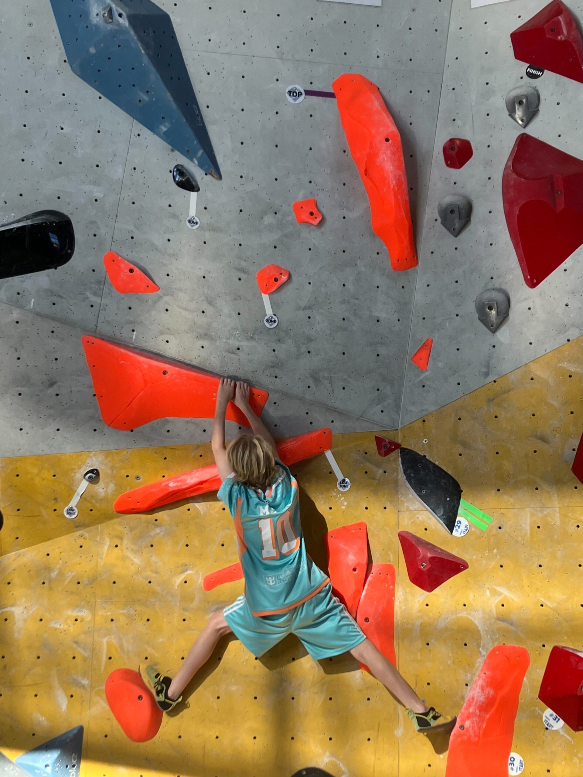 Rock Climbing – Ninja Journey: From Bathroom to Worlds